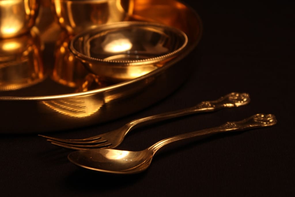 Brass Thali Set | Pital Dinner Thali Set – Codesustain Ventuures Pvt Ltd